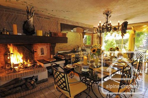 Chalet Le Ris - Alpine Property, Agence Immobiliere